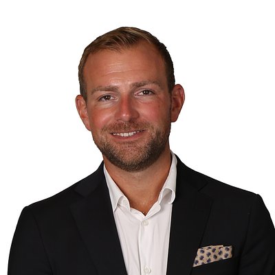 Robert Blom, mäklare i Lysekil med 22 omdömen — Hittamäklare